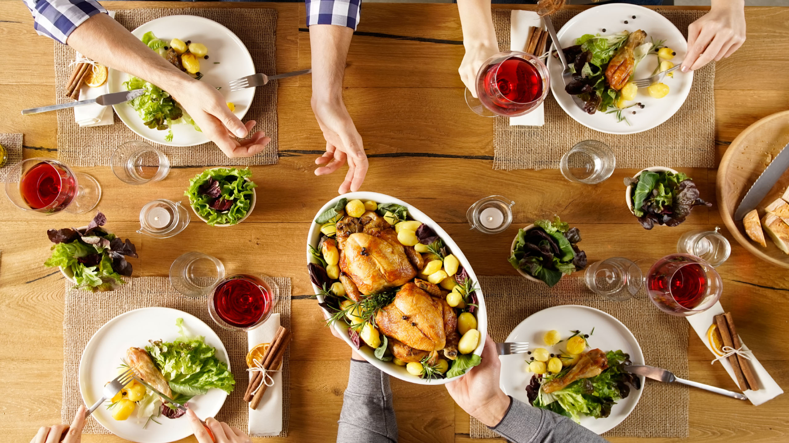 Tik Tik - The delicious social chicken | Vatra Agency